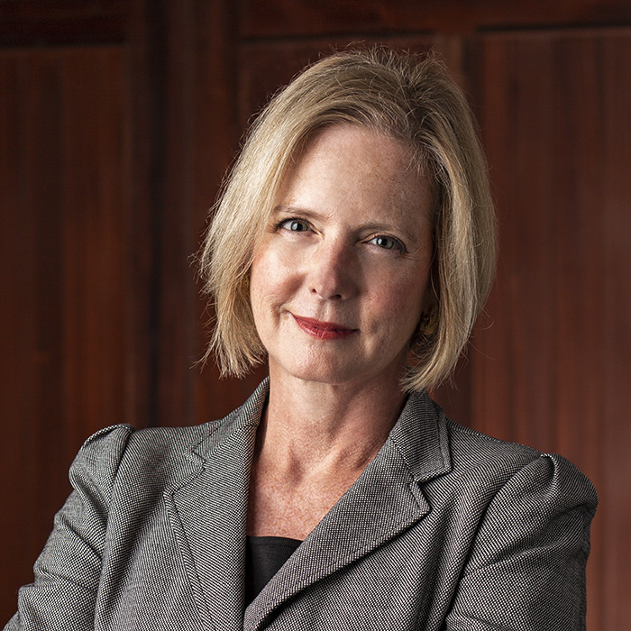 Beth Burke's Instagram, Twitter & Facebook on IDCrawl